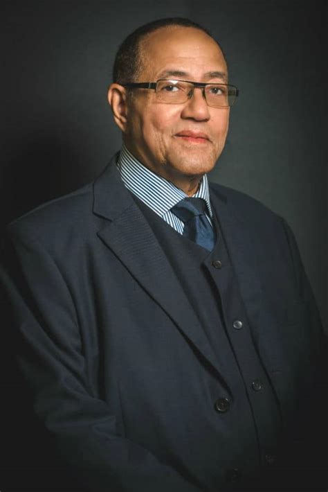 Mr Robin Stoby Sc Gbti