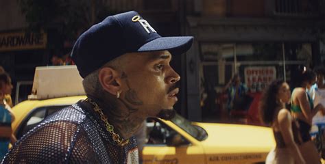 London Alley Chris Brown Summer Too Hot