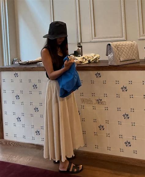 재벌2세와 이혼 후 시아버지가 아파트 선물했다는 탑여배우 민소매룩 패션룸