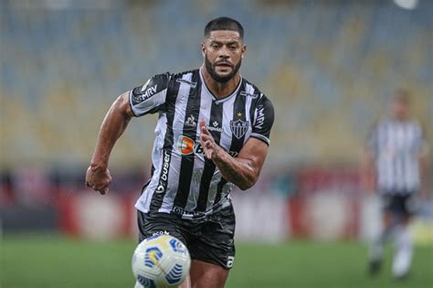 Hulk questiona Daronco após derrota do Atlético MG contra o Flamengo