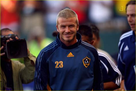 Becks Soccer Debut For La Galaxy Photo David Beckham Victoria Beckham Pictures