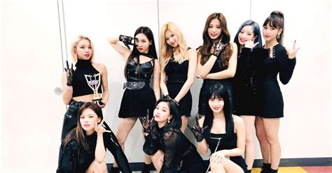 Twice 出道曲 Mv 破三億 〈fancy〉回歸後首冠也入袋！ Ksd 韓星網 Kpop