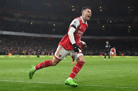 Arsenal FC Manchester United Gdzie oglądać hit Premier League Kto pokaże mecz Sport WP