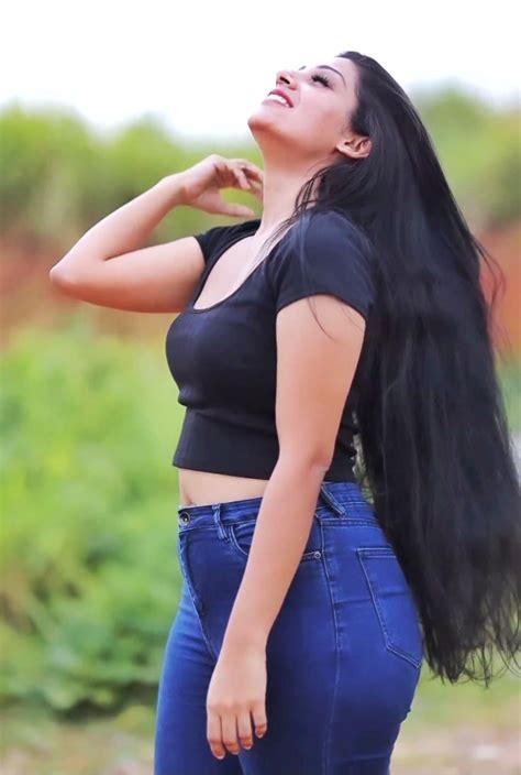 Mamta Mohandas Old Pics R Malluhorny