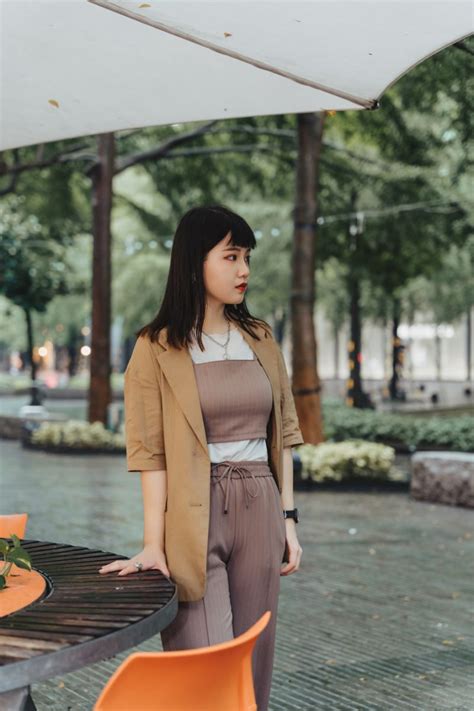 Gu 時尚顧問親身示範 夏日t恤 3 招個性穿搭 Keedancom