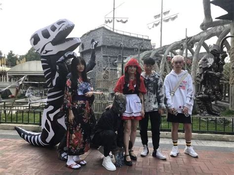 這一屆的萬聖節狂歡節，必須給手 每日頭條