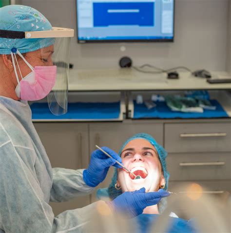 Coneix nos Clínica Dental Stoma Barcelona