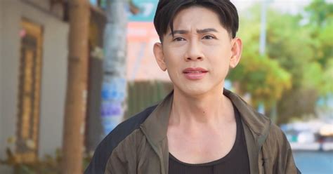 Ca Sĩ Mai Tuấn Từng Nổi đình đám Thời Mưa Bụi Giờ Ra Sao