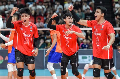Spikers Turf Criss Cross Cignal Clash Anew For The Crown