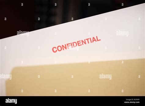 Private and confidential letter hi-res stock photography and images - Alamy