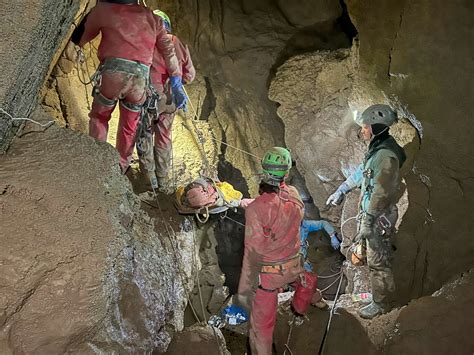 American Caver Hoisted To Safety After 12 Days In Turkish Cave Abc News