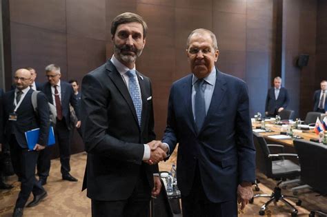 Лавров встретился в Анталье с главой МИД Словакии ИА Красная Весна