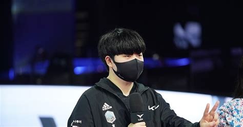 캐니언 김건부 유럽 솔랭 챌린저 달성lck 팀 중 최초