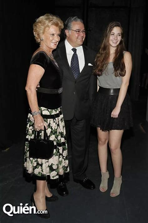 Pedro Torres Viviana Corcuera Y Muchos Más En El Lanzami