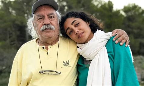 چرا گلشیفته فراهانی در فیلم دختری با کفشهای کتانی بازی نکرد؟