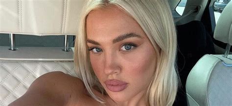 Tammy Hembrow In Her Tiny Pink Bikini Left Instagram Drooling