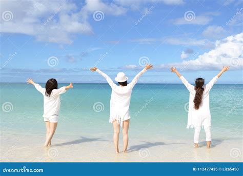 Women Enjoy The Sun Stock Image Image Of Japan Coast 112477435