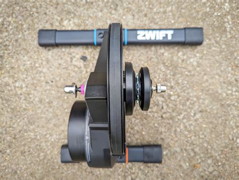 Review Zwift Hub One Road Cc