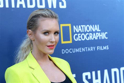 Nicky Whelan Sea Of Shadows Premiere In Los Angeles • Celebmafia