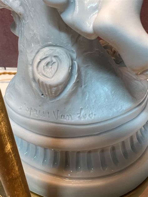 Proantic Beautiful Porcelain Biscuit Night Light After Van Loo Late