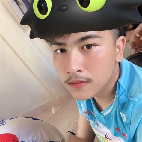 Khun Kittithat Game1608 • Threads Say More
