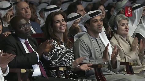 جلسة سمو الشيخ محمد بن راشد الحوارية في القمة العالمية للحكومات