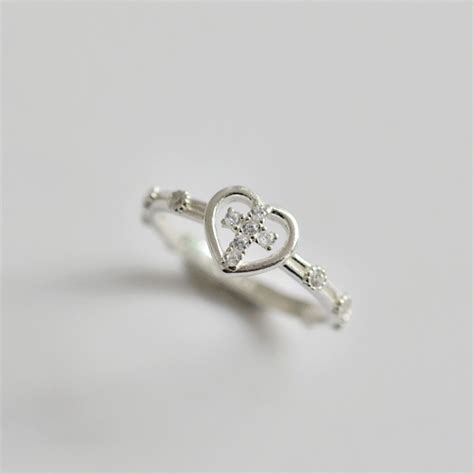 하트 십자가 큐빅 반지 에이블리