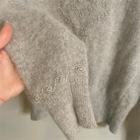 Cozy And Soft Gray Sweater Made With Wool And Depop