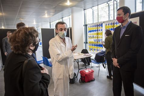 Val De Marne Le Centre De Dépistage Covid 19 De Vitry Sur Seine