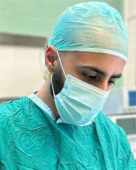 עמותת אחיות ואחים חדר ניתוח ישראל I P N A בחדר הניתוח של בית החולים קפלן יש איש צוות חדש