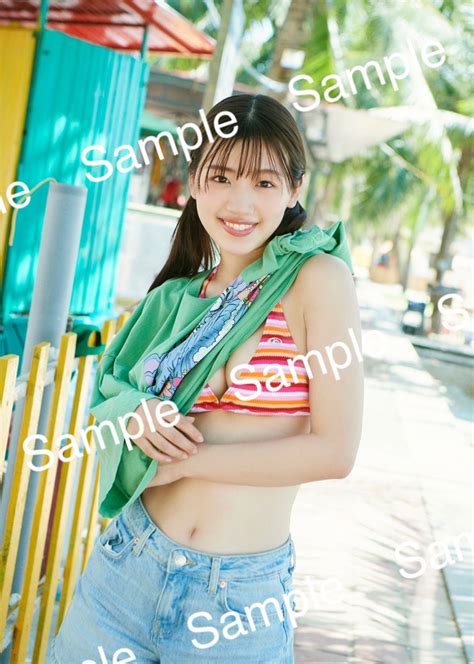画像1839 日向坂46佐々木美玲、透明感抜群なすっぴん姿 1st写真集封入ポストカード第2弾解禁【陽射しのパレード】 モデルプレス
