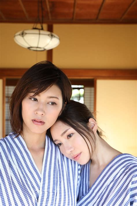 美乃すずめ 小野夕子 週刊ポストデジタル写真集 神戸の女vs湘南の女 愛をちょうだい Set 03 3600000 Beauty