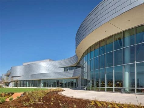 Vitro Architectural Glass To Display Large Units Of Solarban Low E