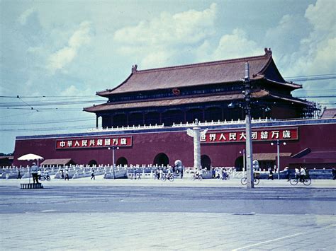 老照片：彩色记忆1956年，安静祥和的北京街景 外城 天安门 长安街 新浪新闻
