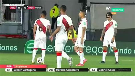 Perú Vs Argentina Gianluca Lapadula Tuvo La Primera Clara Con Un