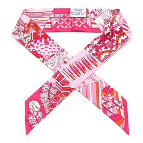 Hermes Silk De Lombrelle Aux Duels Twilly Fuchsia Rose Pale 871113