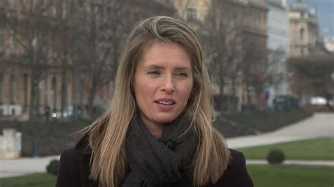 Leona Paraminski Odlučila Duže Ostati U Lijepoj Našoj A Otkrila Je što