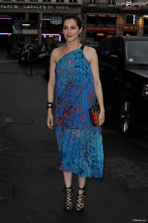 Amira Casars Feet
