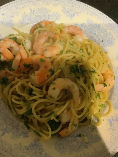 海老とイタリアンパセリのペペロンチーノ By かちくさん彡 【クックパッド】 簡単おいしいみんなのレシピが395万品