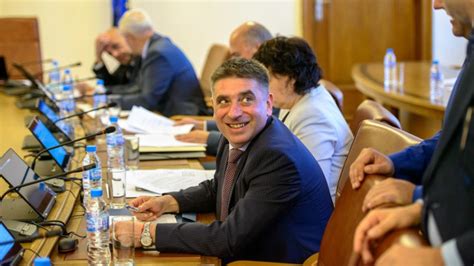 ГЕРБ са готови да внесат в НС искането за промени в Конституцията до 2