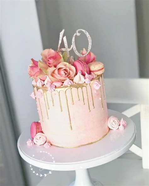 Pink 40 Birthday Cakes
