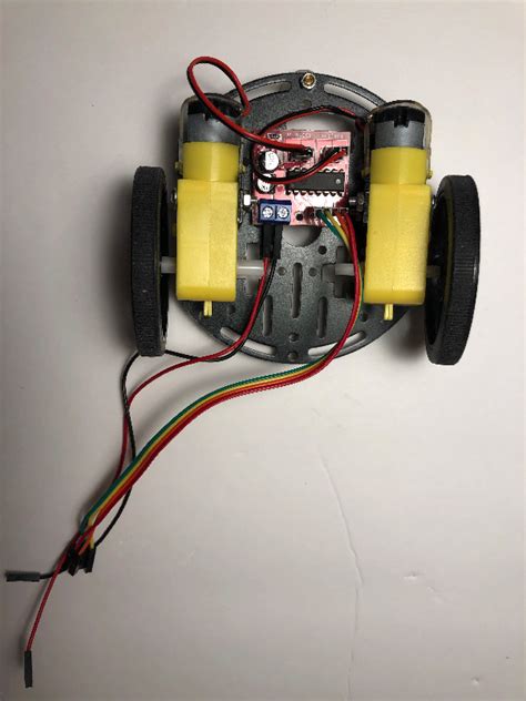 Esp32 Cam Video Surveillance Robot