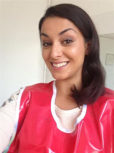 Mona Goodwins Instagram Twitter And Facebook On Idcrawl