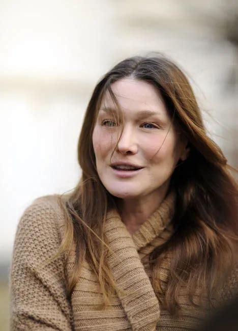 Carla Bruni Ses Photos Sans Maquillage Qui Impressionnent Planetfr