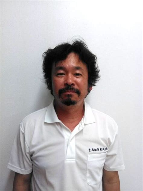 スタッフ紹介｜まるかさ株式会社 宇治市・城陽市の屋根リフォーム・防災・雨漏り工事ならお任せ