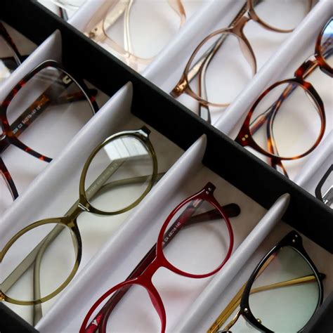 Pin De Narges Mohaghegh En Glasses Frames Trendy