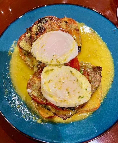 Allys Steak And Eggs Benedict