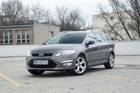 Toyota Avensis czy Ford Mondeo Oto 7 najlepszych aut do 30 tys zł