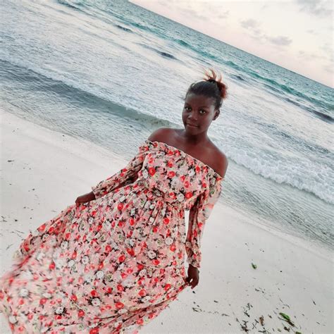 Sweet Sela Cam Model Profile Stripchat