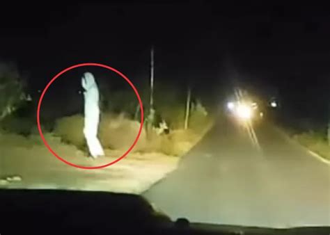 Viral Penampakan Pocong Jadi Jadian Di Lasem Rembang Polisi Turun